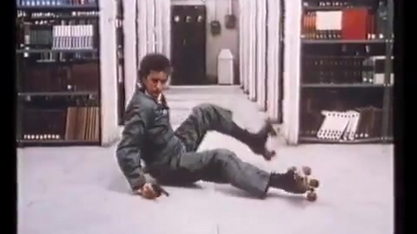 Off Beat - Lasst die Bullen tanzen: Blu-ray, 4K UHD, DVD leihen - VIDEOBUSTER