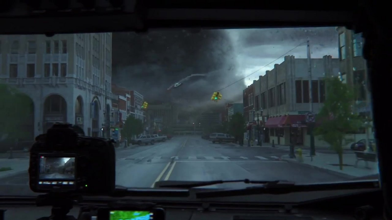 Storm Hunters: Blu-ray, 4K UHD, DVD leihen - VIDEOBUSTER