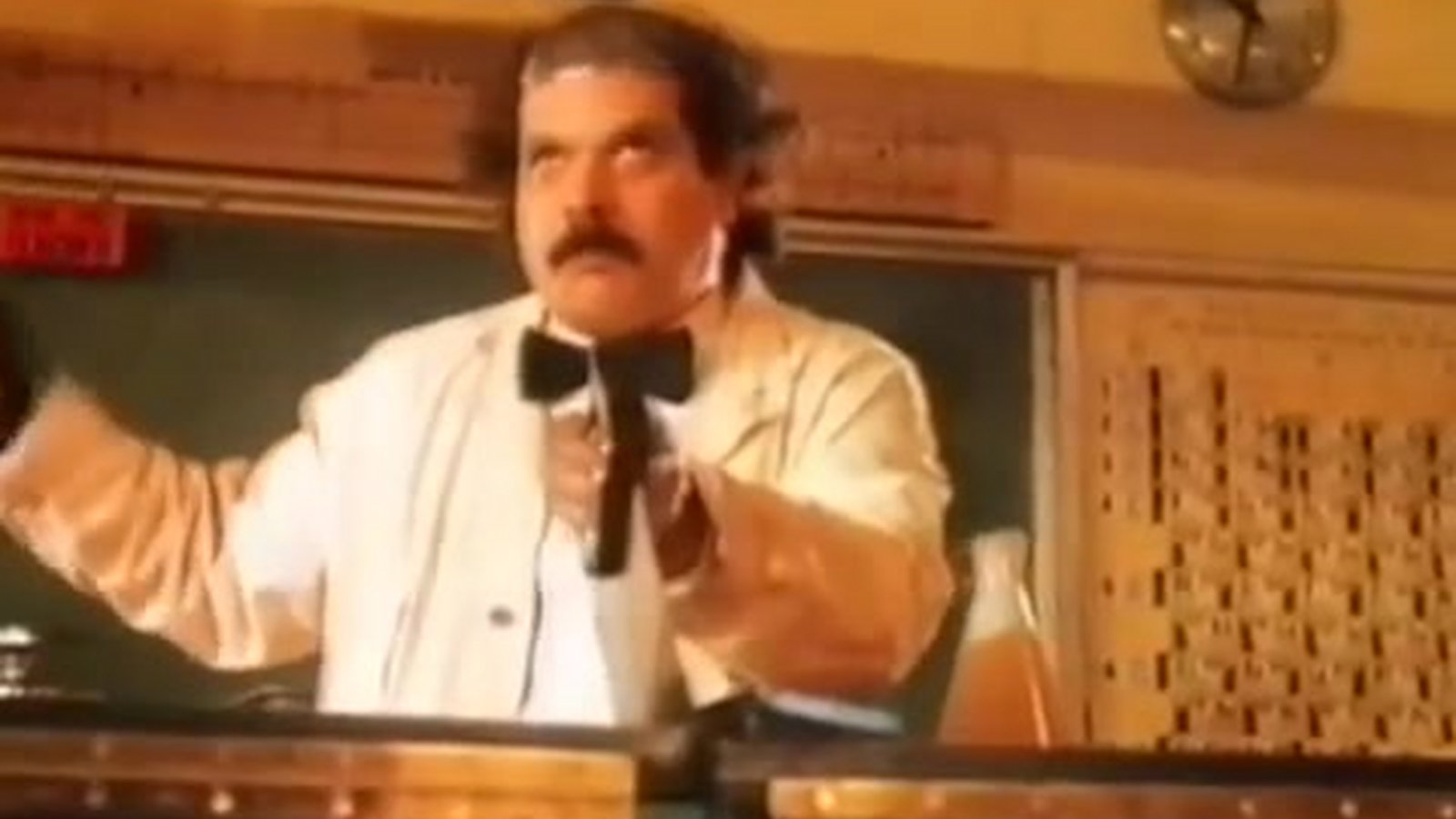 Wacko: Blu-ray, 4K UHD, DVD leihen - VIDEOBUSTER