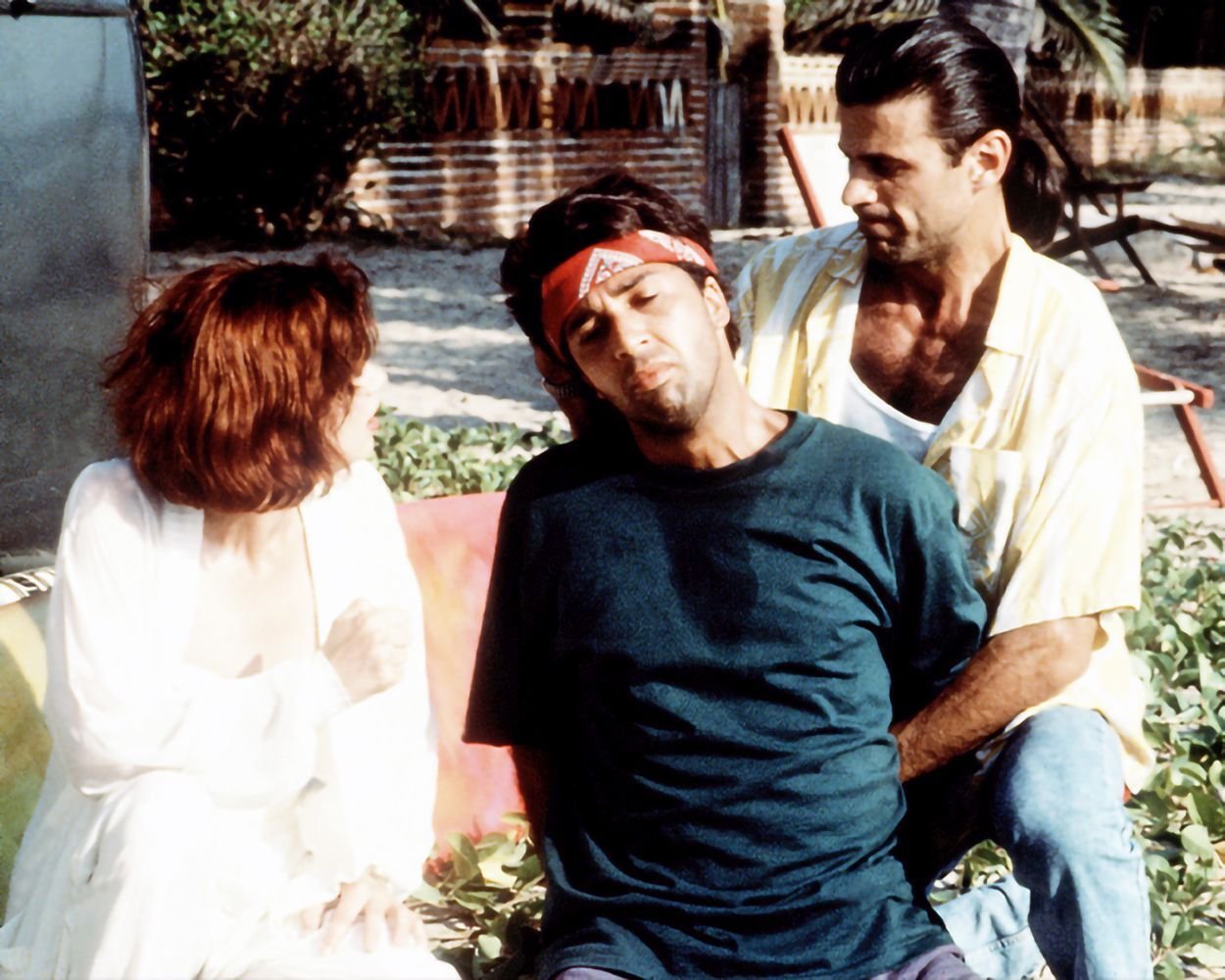 Tropical Heat - Staffel 3: Blu-ray, 4K UHD, DVD leihen - VIDEOBUSTER