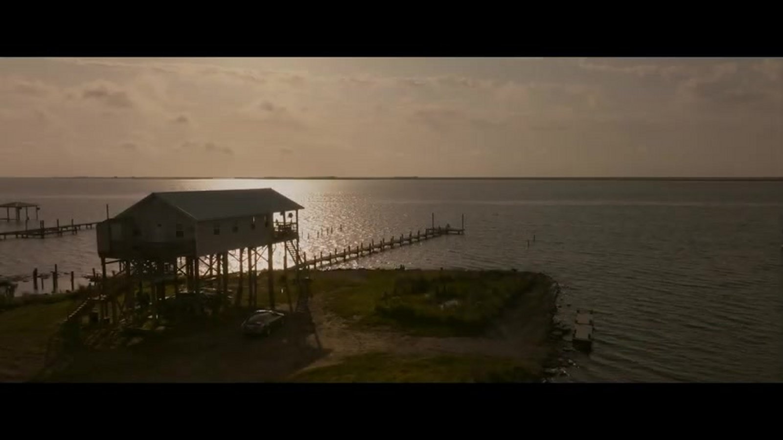 Fast Charlie: Stream, Blu-ray, 4K UHD oder DVD - VIDEOBUSTER