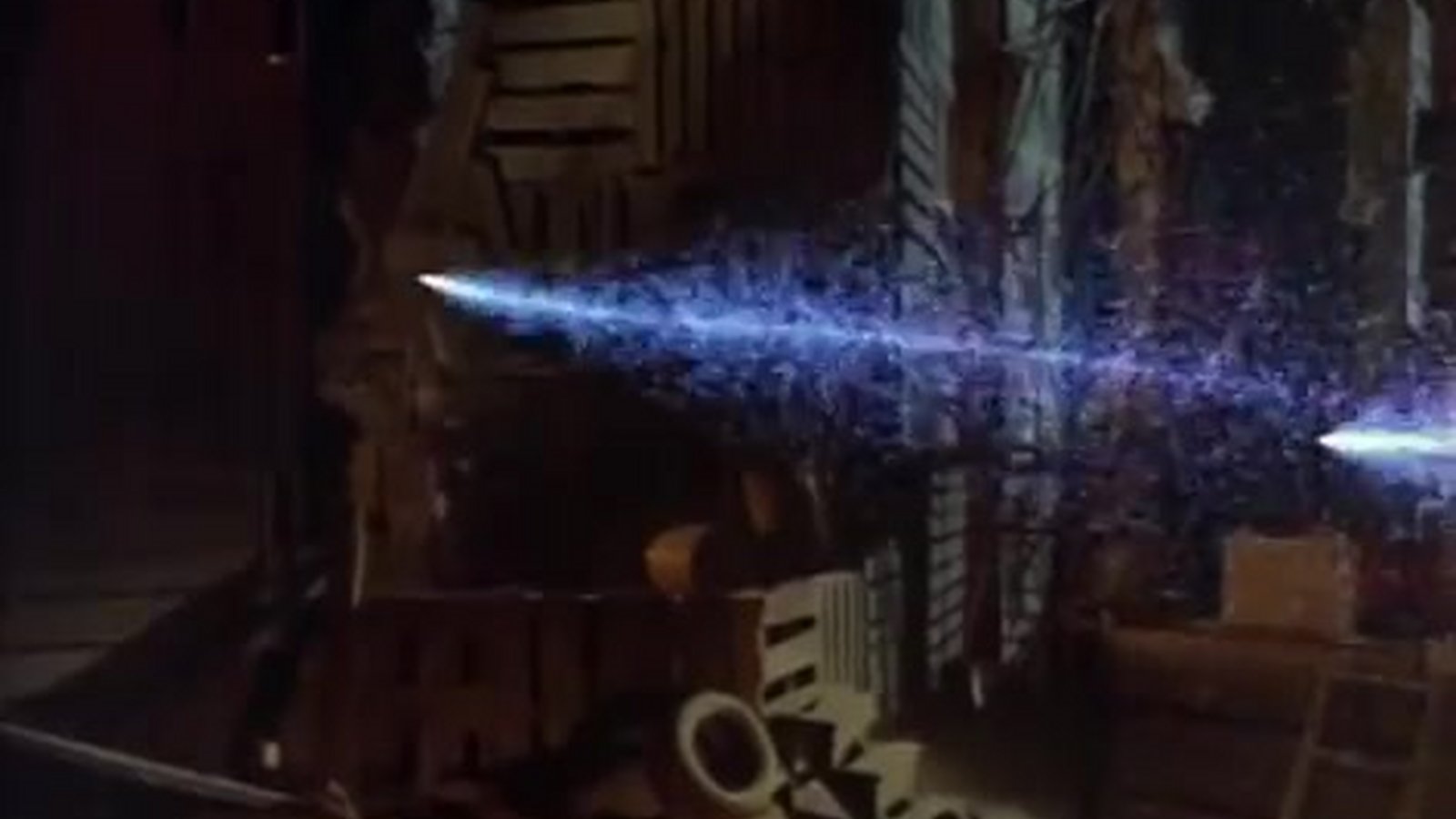 Little Monsters - Kleine Monster: Blu-ray, 4K UHD, DVD leihen - VIDEOBUSTER