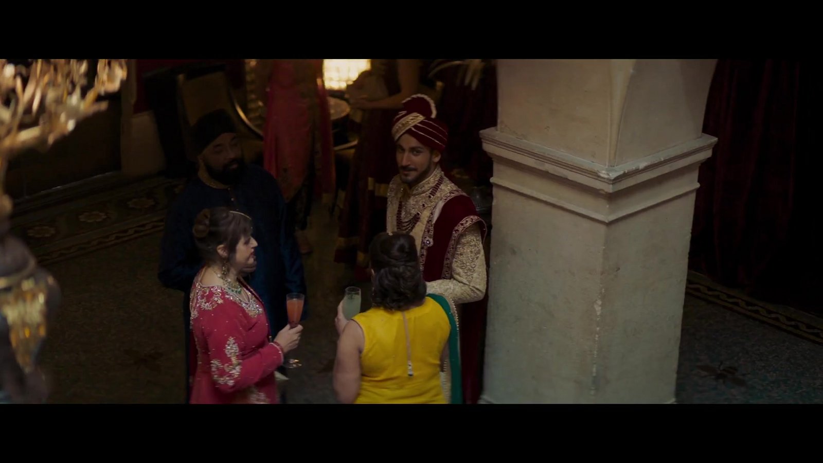 Polite Society: Blu-ray, 4K UHD, DVD leihen - VIDEOBUSTER