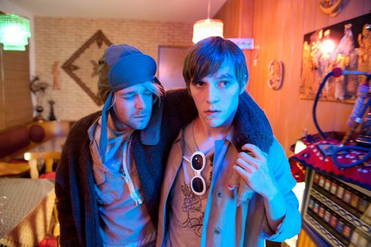 Dear Courtney: DVD oder Blu-ray leihen - VIDEOBUSTER.de