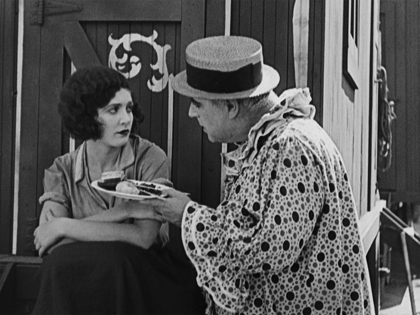 Der Zirkus: DVD oder Blu-ray leihen - VIDEOBUSTER.de