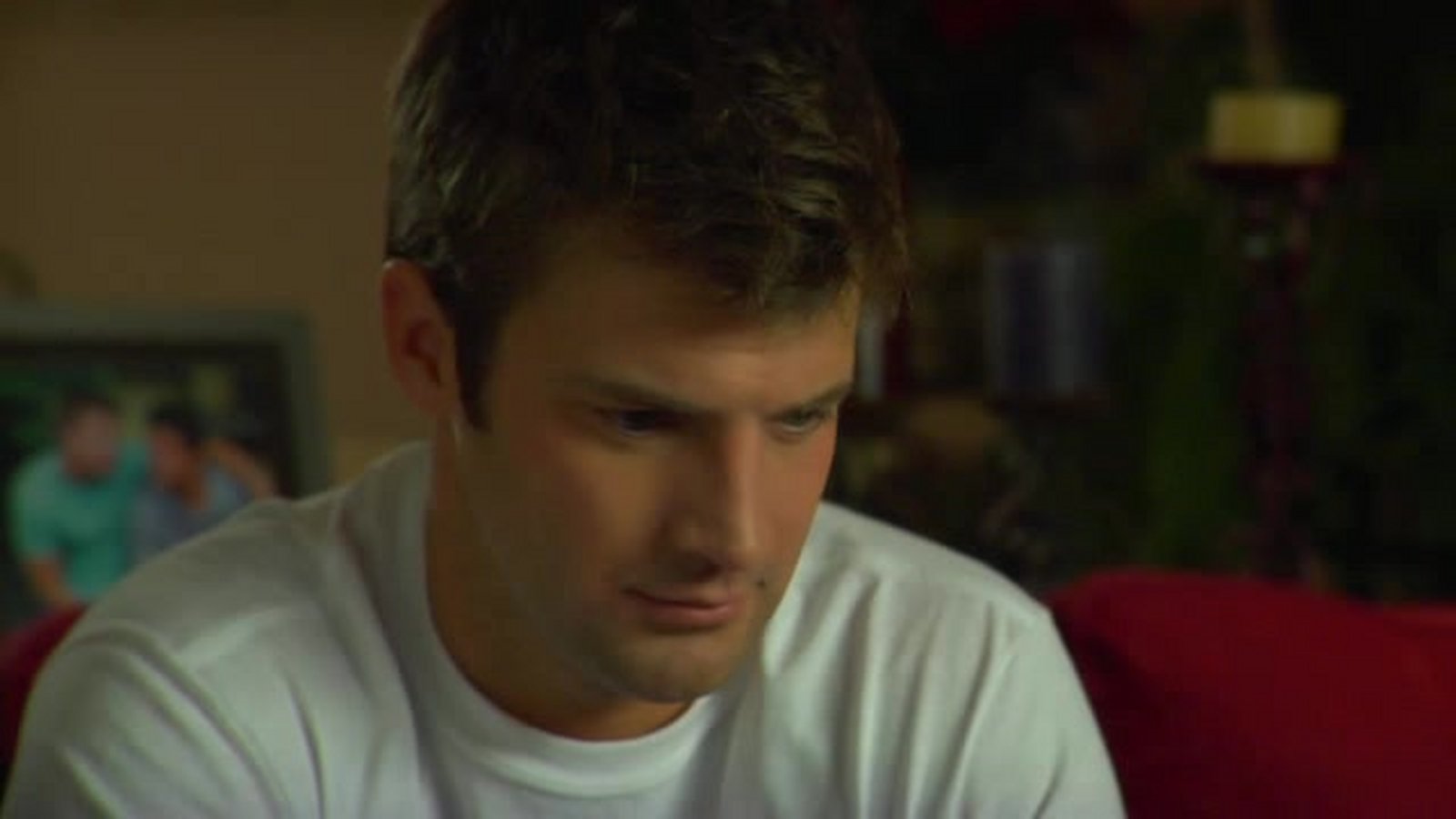 eCupid: Blu-ray, 4K UHD, DVD leihen - VIDEOBUSTER