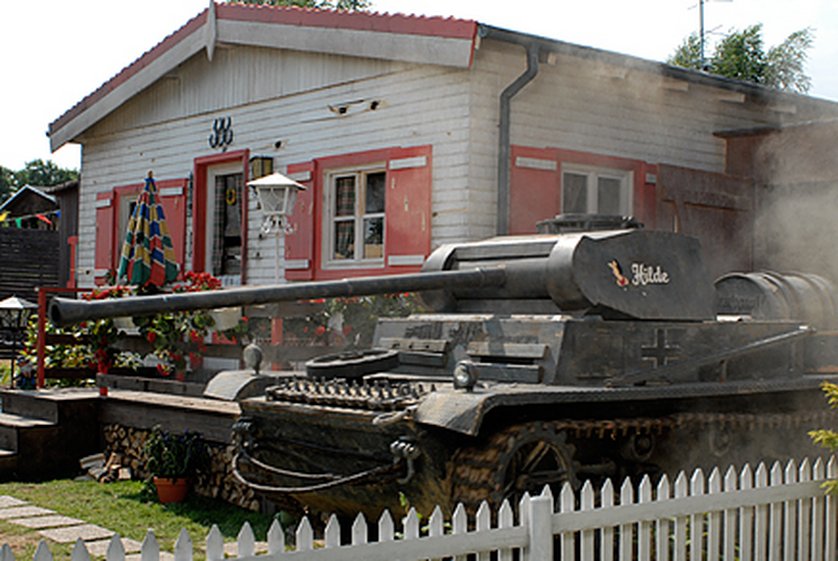 Morgen, ihr Luschen!: DVD oder Blu-ray leihen - VIDEOBUSTER.de