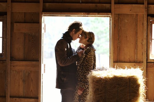 Factory Girl: DVD oder Blu-ray leihen - VIDEOBUSTER.de