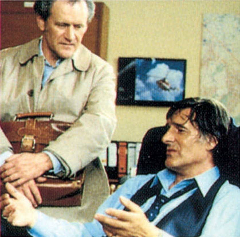 Monaco Franze: DVD oder Blu-ray leihen - VIDEOBUSTER.de