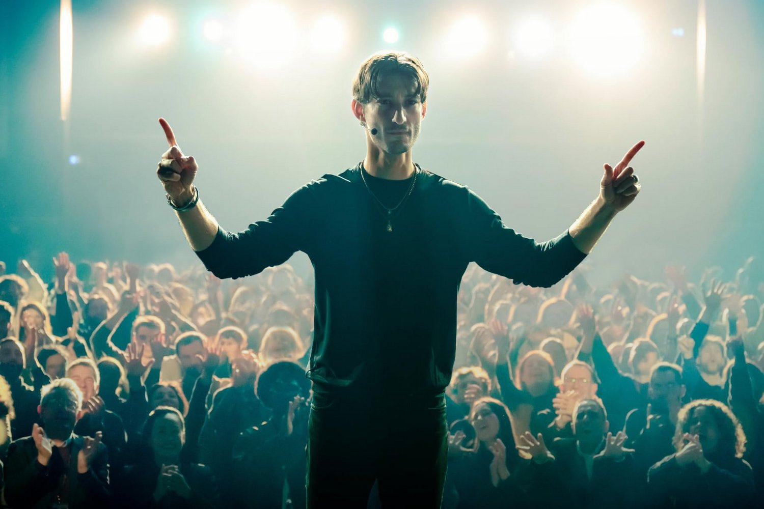 Guru: Blu-ray, 4K UHD, DVD leihen - VIDEOBUSTER