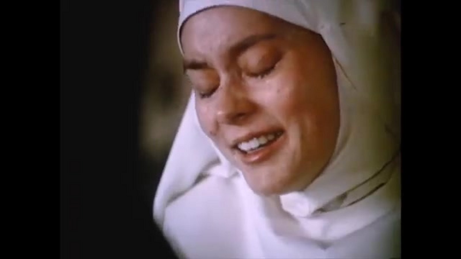 Agnes - Engel im Feuer: Blu-ray, 4K UHD, DVD leihen - VIDEOBUSTER