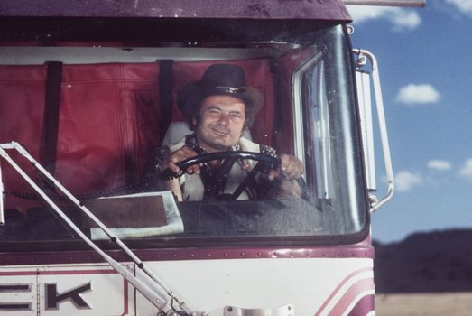 Convoy: DVD oder Blu-ray leihen - VIDEOBUSTER.de