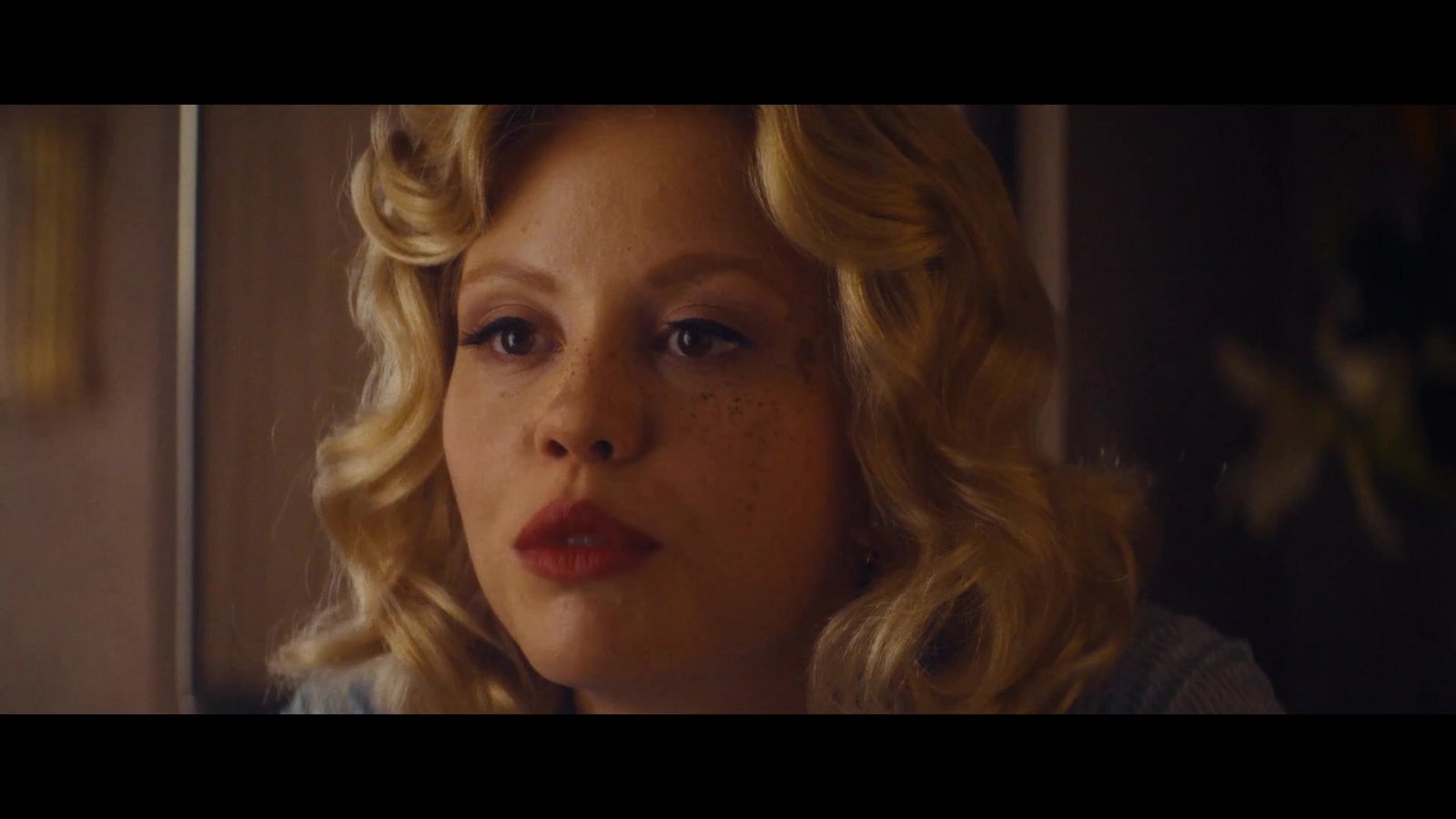 MaXXXine: DVD, Blu-ray, 4K UHD leihen - VIDEOBUSTER