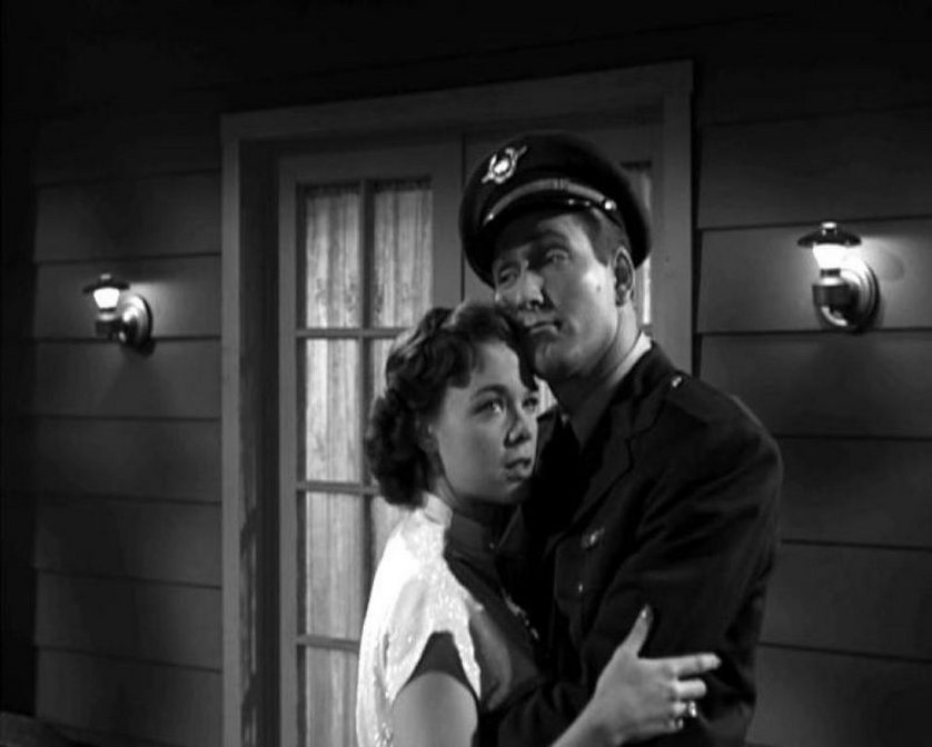 Plan 9 from Outer Space: DVD oder Blu-ray leihen - VIDEOBUSTER.de