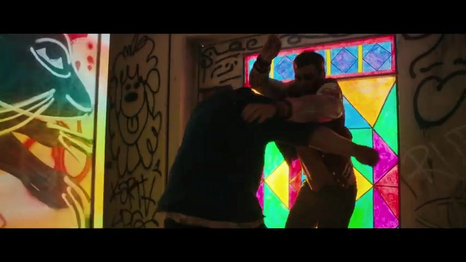 Unhuman: Blu-ray, 4K UHD, DVD leihen - VIDEOBUSTER