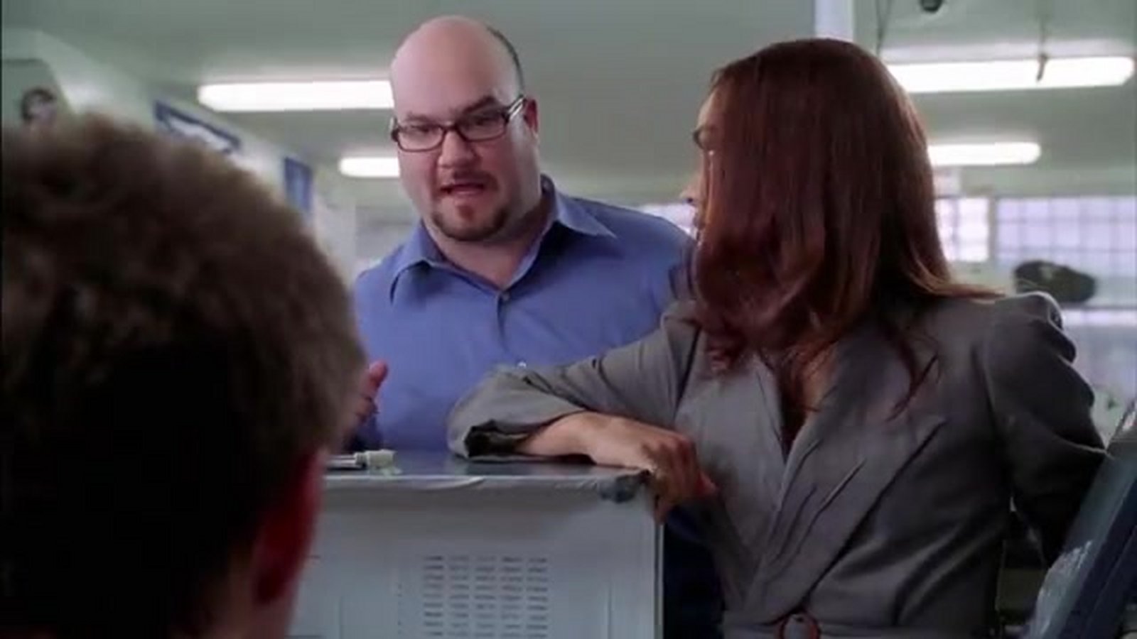 Devour - Der schwarze Pfad: Blu-ray, 4K UHD, DVD leihen - VIDEOBUSTER