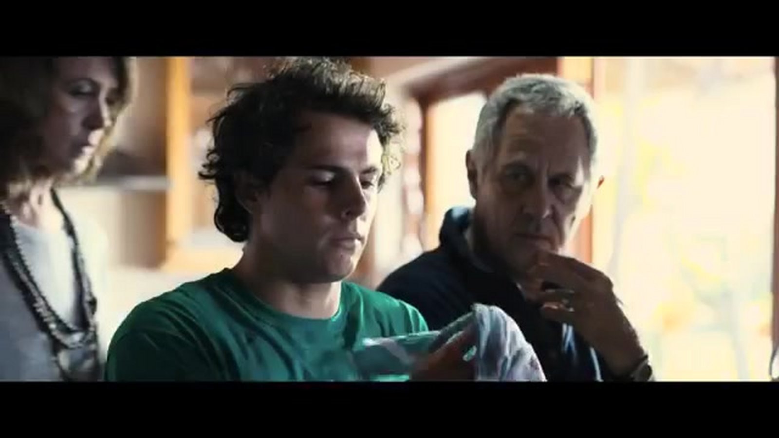 Perfect Wave: Stream, Blu-ray, 4K UHD oder DVD - VIDEOBUSTER