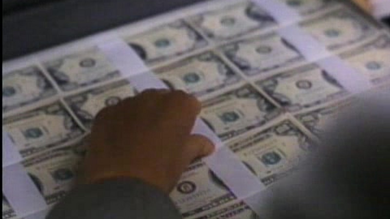 Doomsday Gun: Blu-ray, 4K UHD, DVD leihen - VIDEOBUSTER