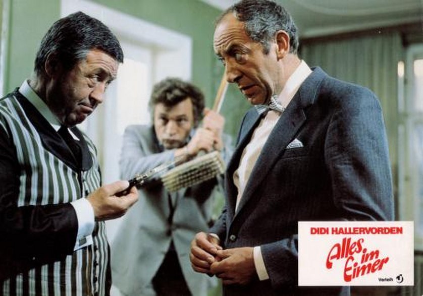 Alles im Eimer: DVD oder Blu-ray leihen - VIDEOBUSTER.de