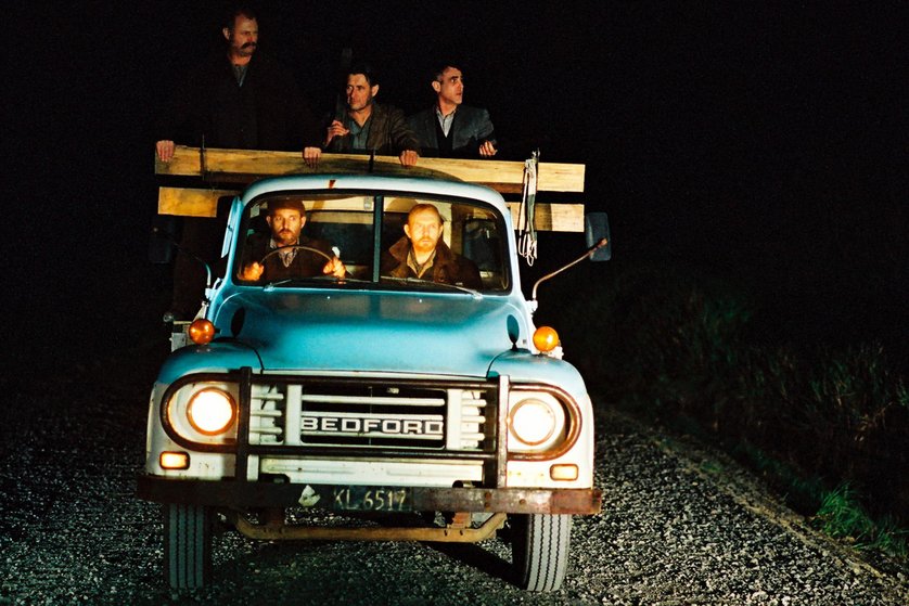 The Locals: DVD oder Blu-ray leihen - VIDEOBUSTER.de