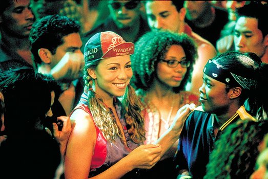 Glitter: DVD oder Blu-ray leihen - VIDEOBUSTER.de