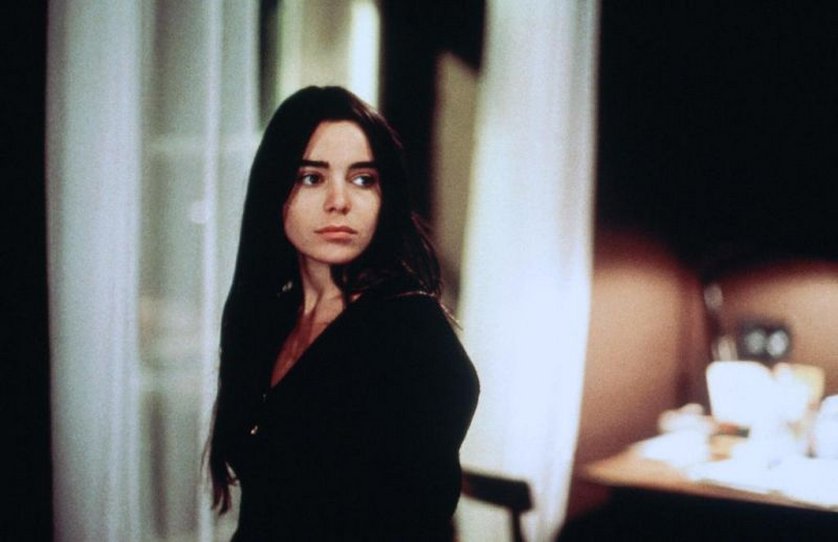 Clubbed to Death: DVD oder Blu-ray leihen - VIDEOBUSTER.de