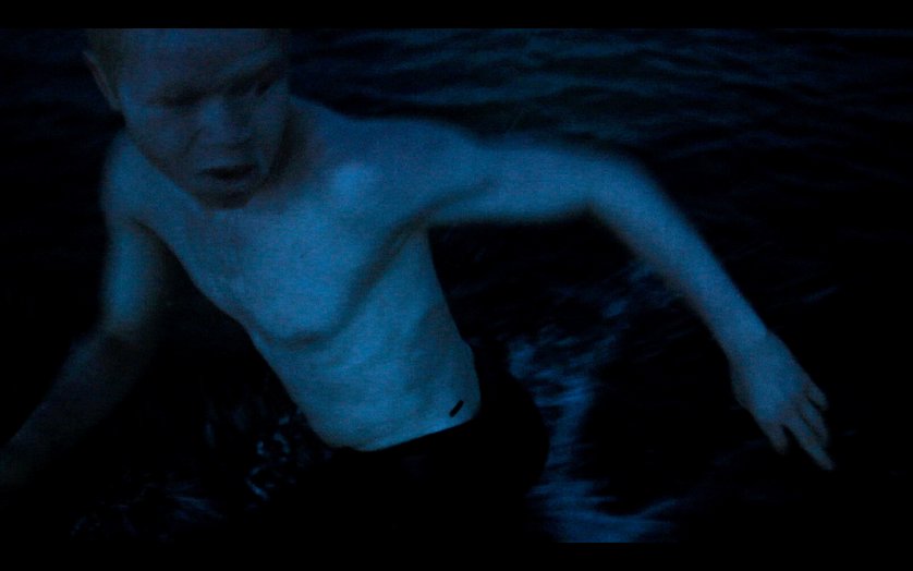 White Shadow: DVD, Blu-ray oder VoD leihen - VIDEOBUSTER.de