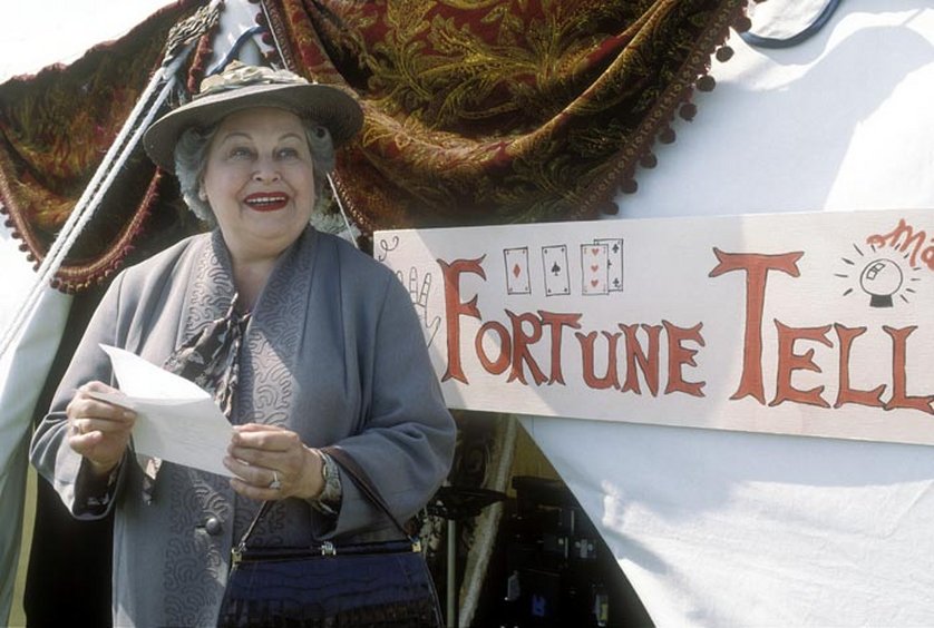 Miss Marple - Die Tote in der Bibliothek: DVD oder Blu-ray leihen ...