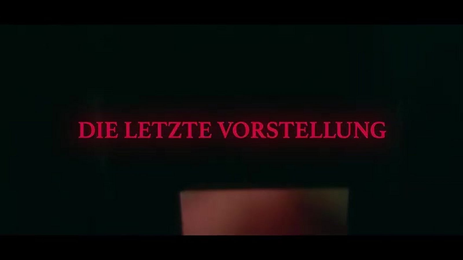 Red Screening: Stream, Blu-ray, 4K UHD oder DVD - VIDEOBUSTER