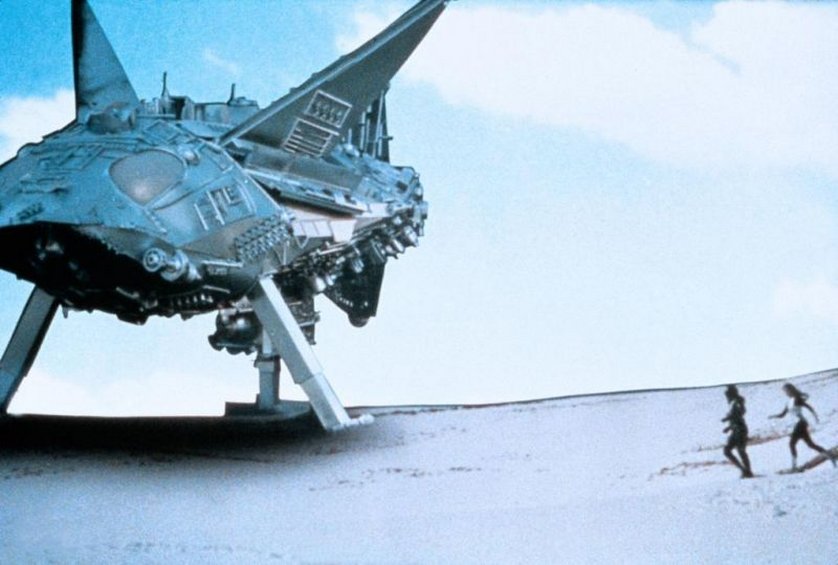 Star Crash: DVD oder Blu-ray leihen - VIDEOBUSTER.de