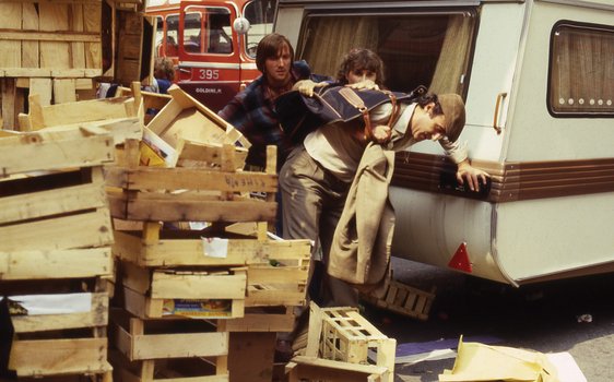 Theo gegen den Rest der Welt: DVD oder Blu-ray leihen - VIDEOBUSTER.de