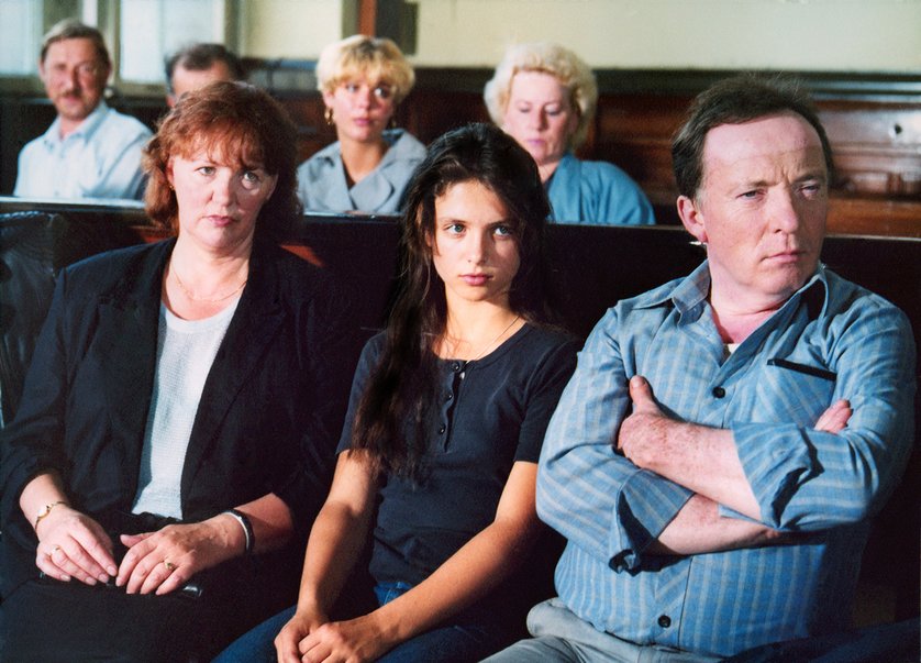 Verbotene Liebe: DVD oder Blu-ray leihen - VIDEOBUSTER.de