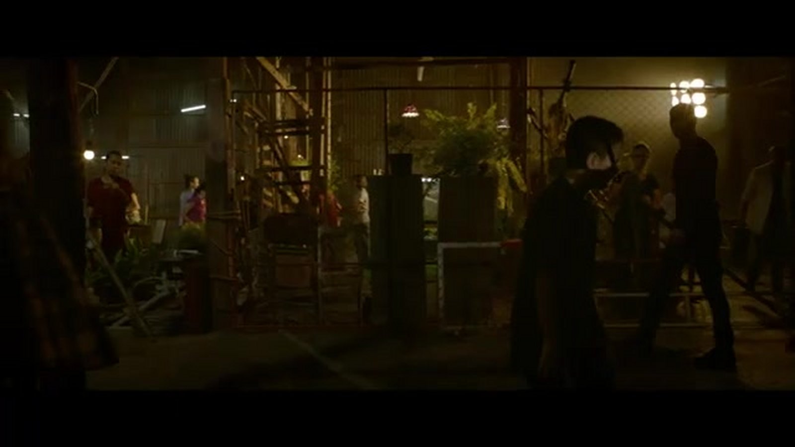 Hitman Undead: Stream, Blu-ray, 4K UHD oder DVD - VIDEOBUSTER