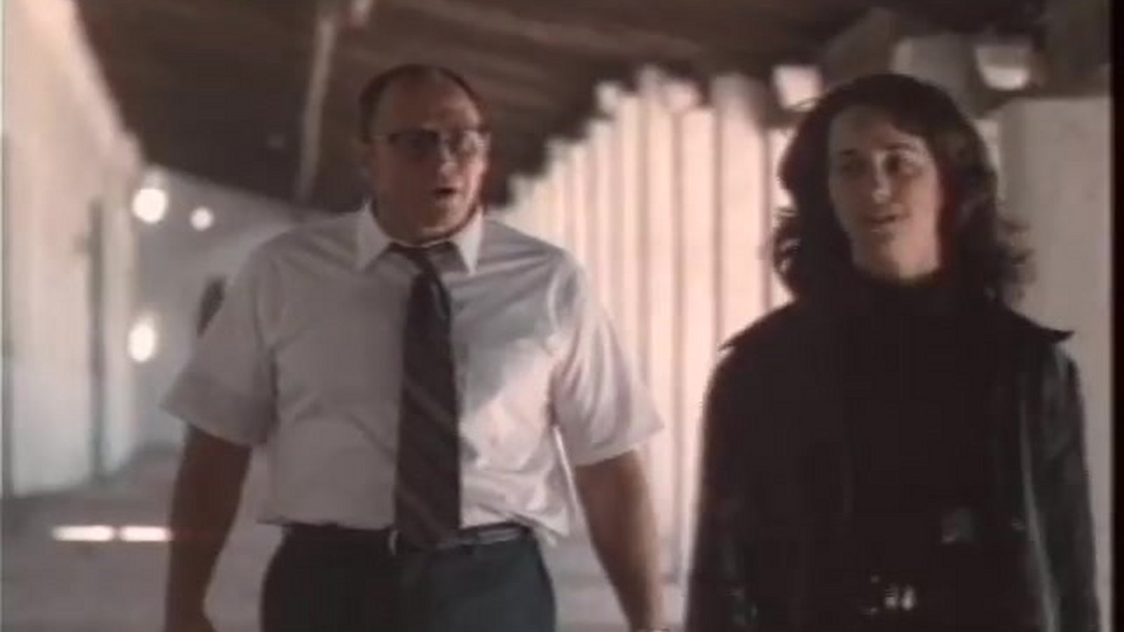 Time Shift: Blu-ray, 4K UHD, DVD leihen - VIDEOBUSTER