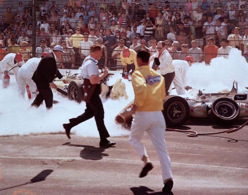 Indianapolis: DVD oder Blu-ray leihen - VIDEOBUSTER.de