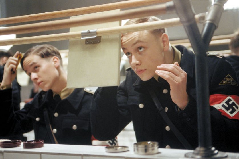 Napola: DVD, Blu-ray oder VoD leihen - VIDEOBUSTER.de