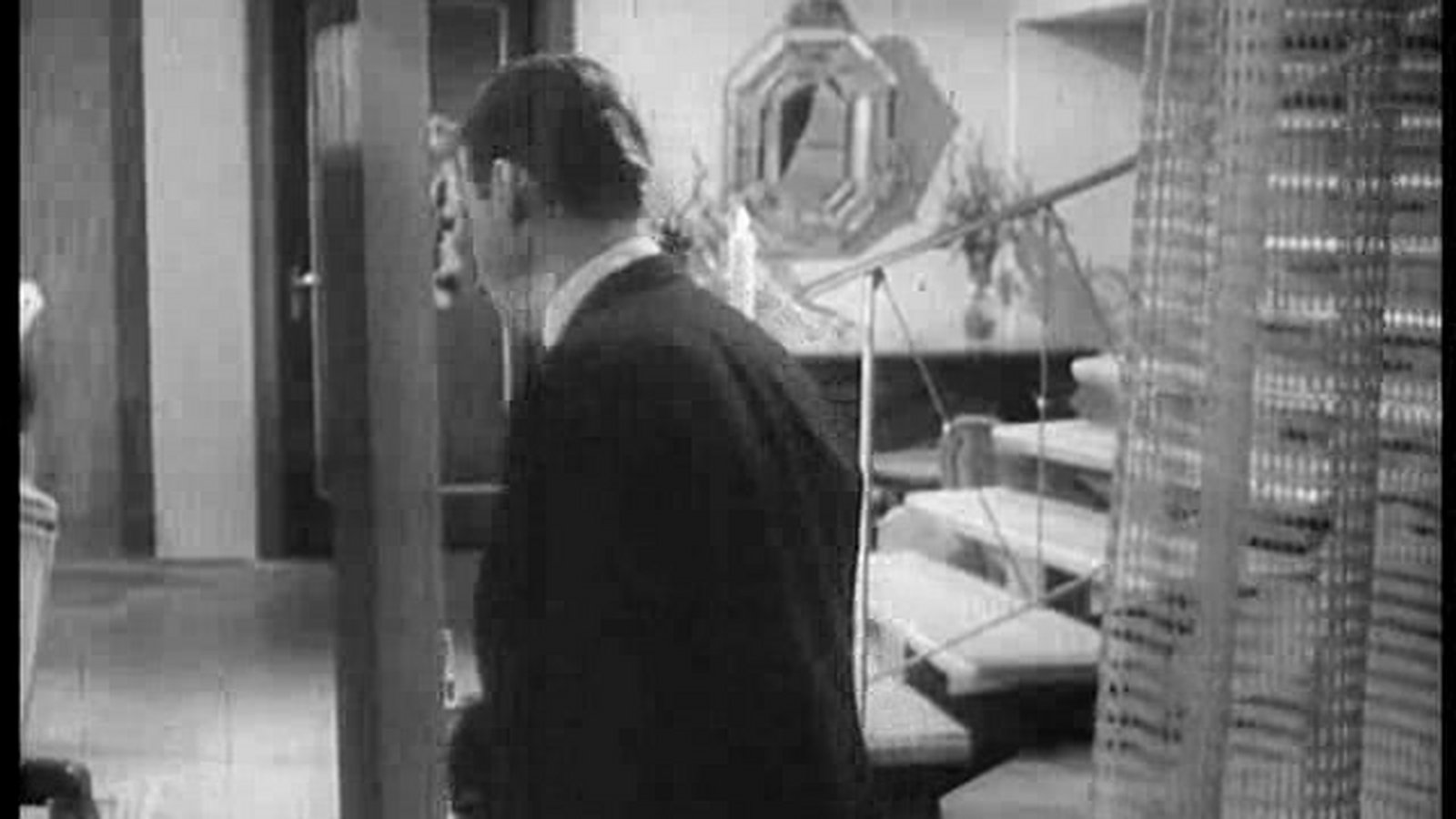 Der Musterknabe: Blu-ray, 4K UHD, DVD leihen - VIDEOBUSTER