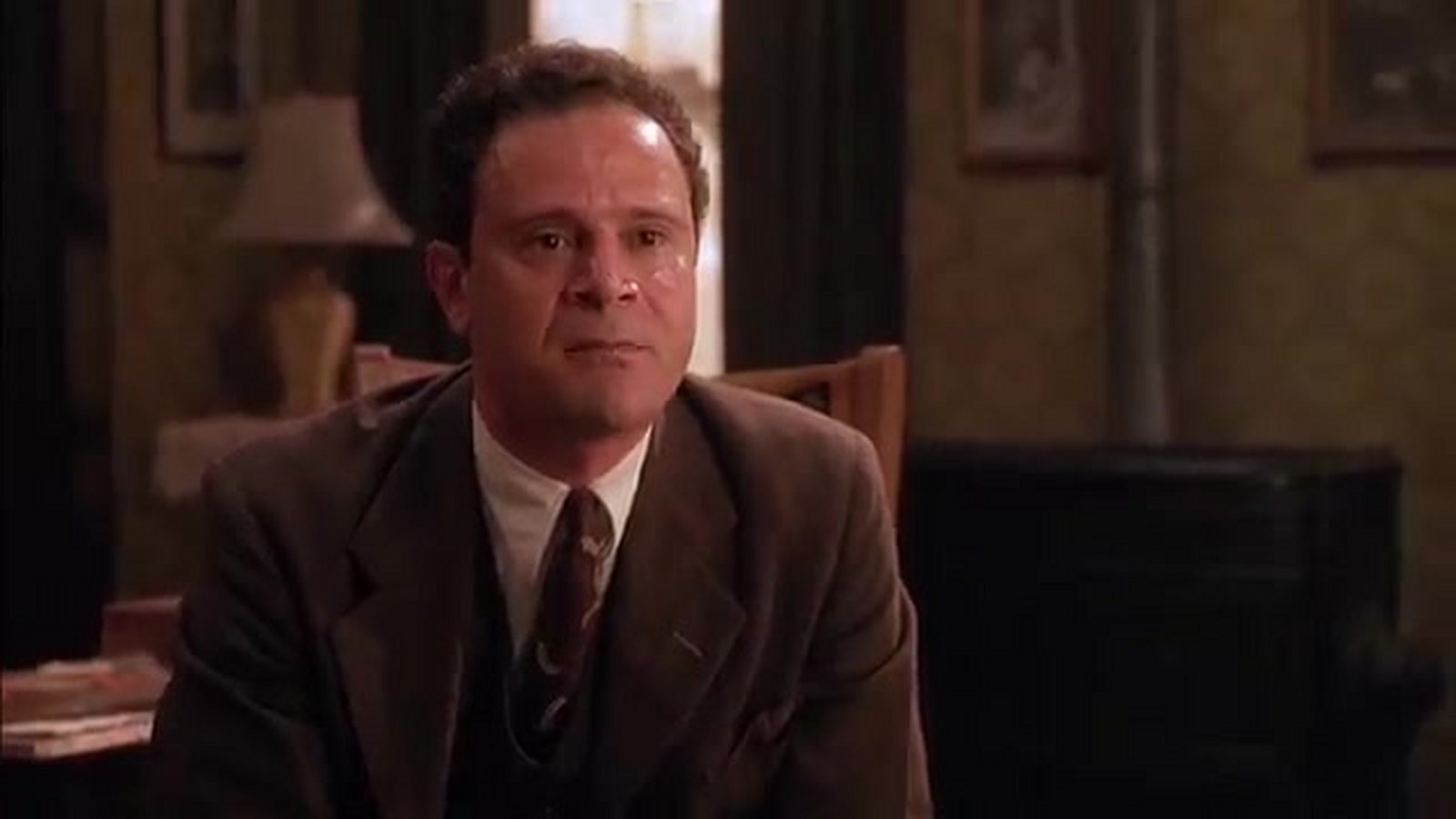 Trouble in Yonkers: Blu-ray, 4K UHD, DVD leihen - VIDEOBUSTER