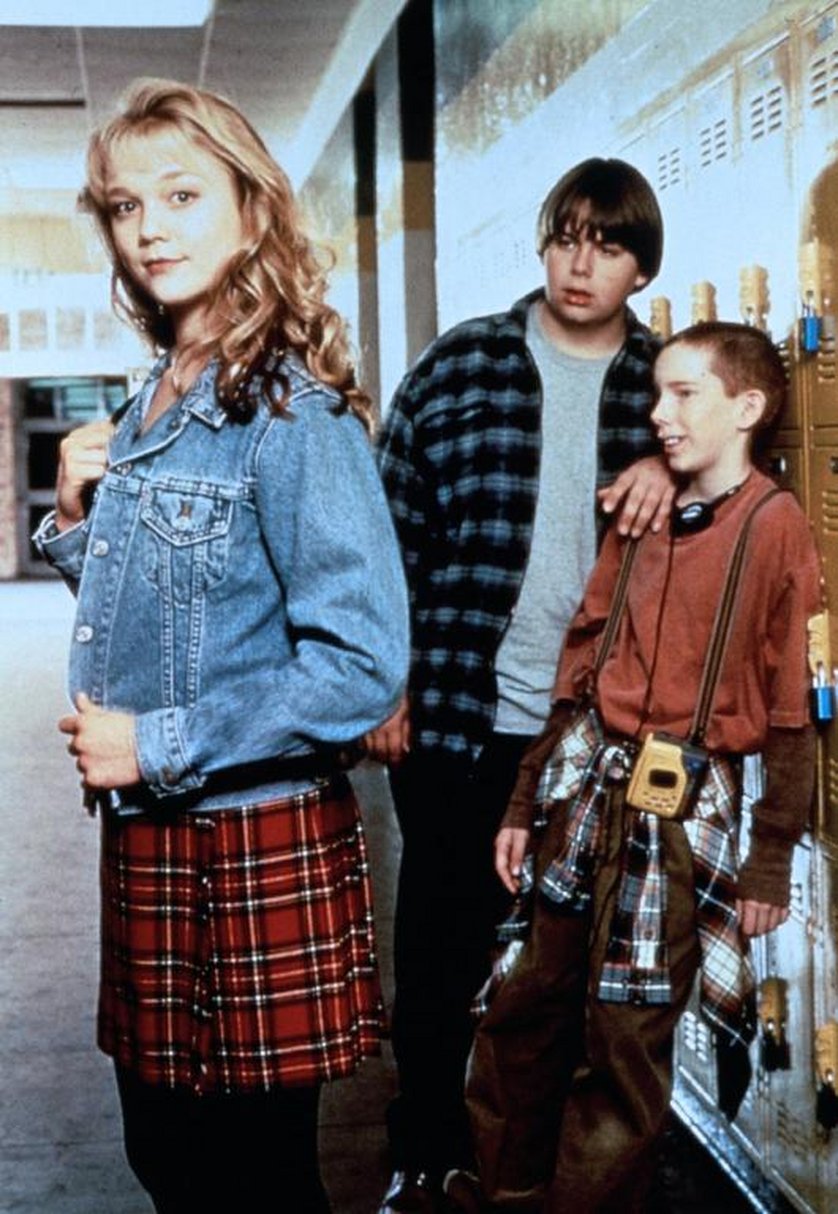 Angus: DVD oder Blu-ray leihen - VIDEOBUSTER.de