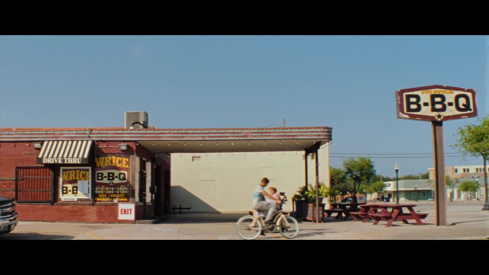 Red Rocket: Blu-ray, 4K UHD, DVD leihen - VIDEOBUSTER