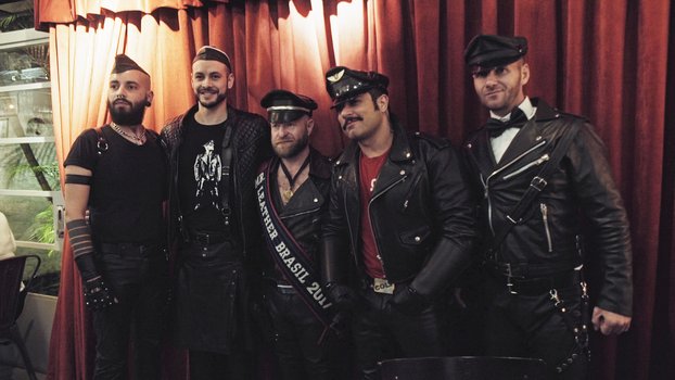 Mr. Leather: DVD oder Blu-ray leihen - VIDEOBUSTER.de