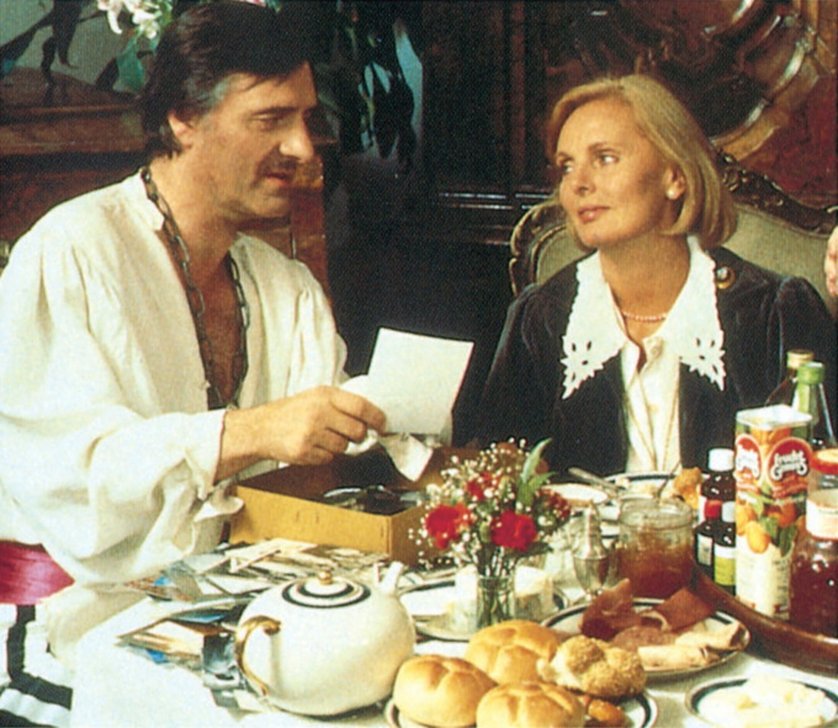 Monaco Franze: DVD oder Blu-ray leihen - VIDEOBUSTER.de
