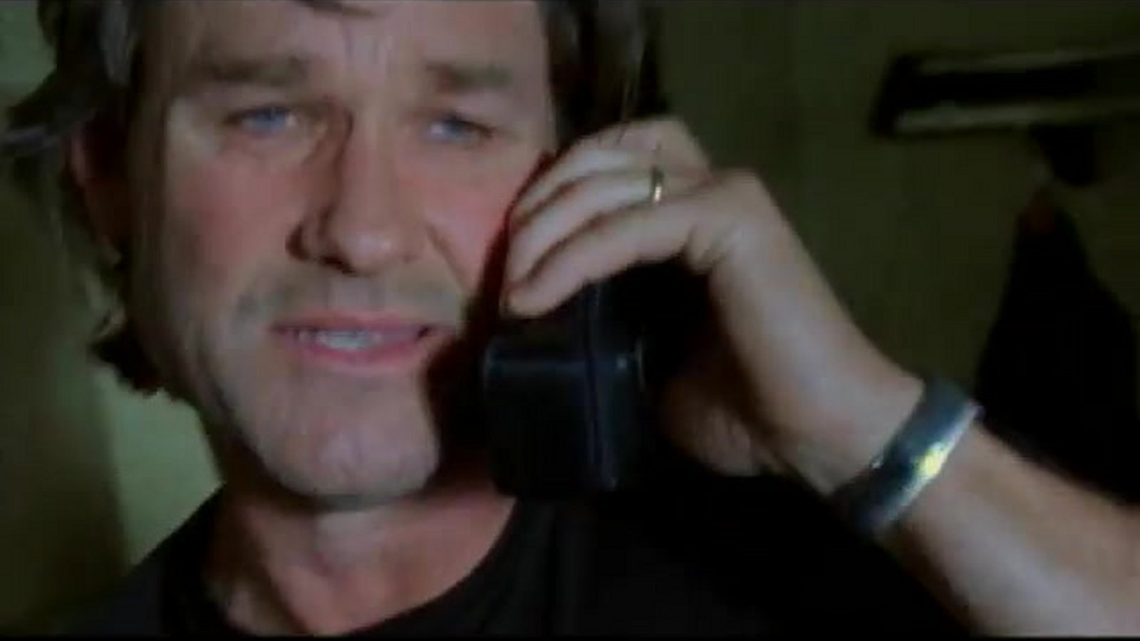 Dark Blue: Blu-ray, 4K UHD, DVD leihen - VIDEOBUSTER