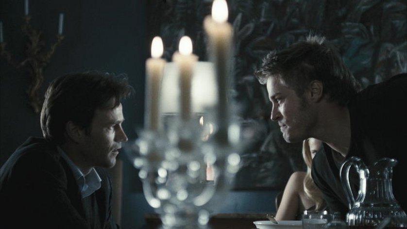 Restraint: DVD oder Blu-ray leihen - VIDEOBUSTER.de