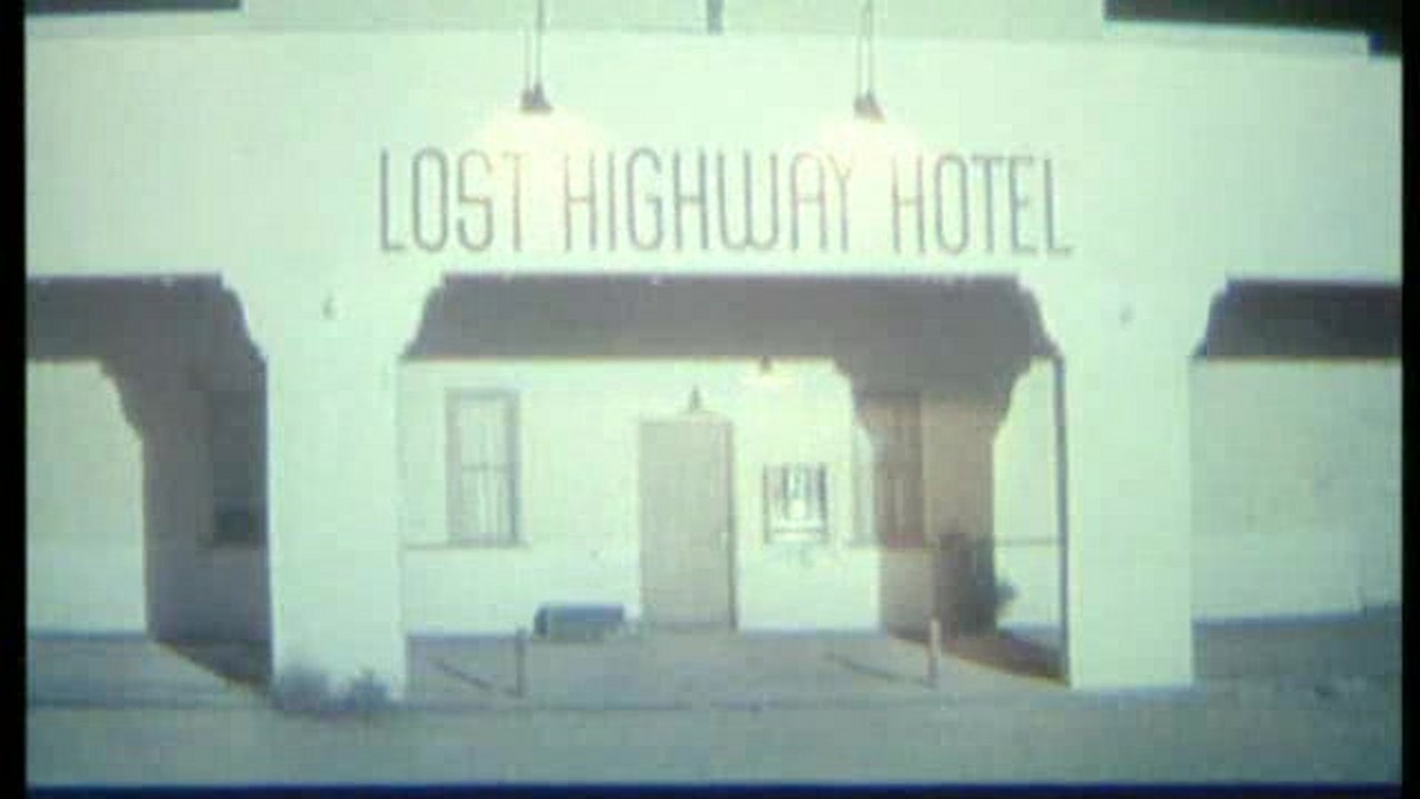 Lost Highway: Blu-ray, 4K UHD, DVD leihen - VIDEOBUSTER