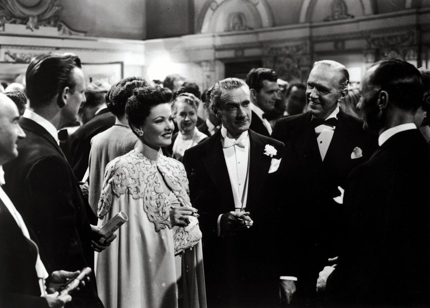 Laura: DVD oder Blu-ray leihen - VIDEOBUSTER.de