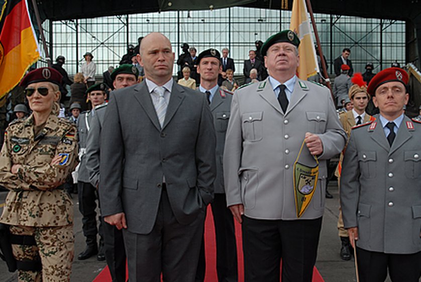 Morgen, ihr Luschen!: DVD oder Blu-ray leihen - VIDEOBUSTER.de