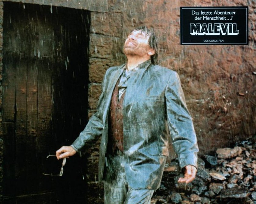 Malevil: DVD oder Blu-ray leihen - VIDEOBUSTER.de