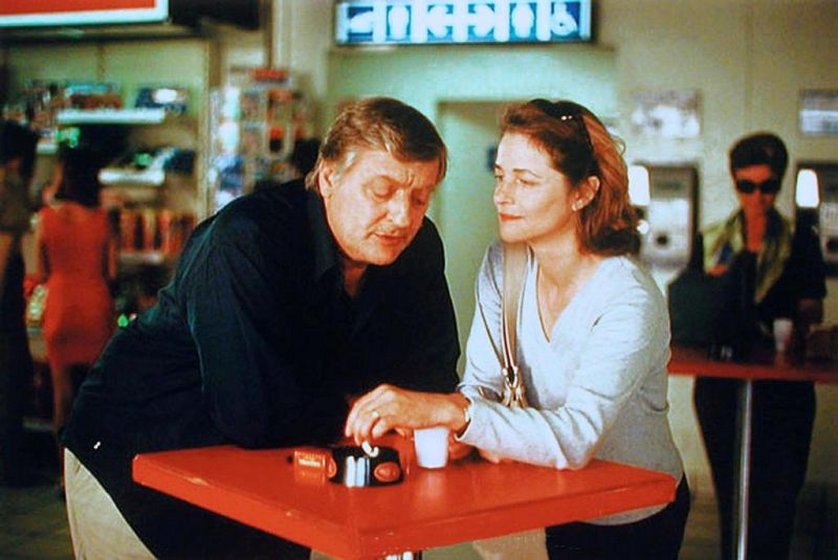 Unter dem Sand: DVD oder Blu-ray leihen - VIDEOBUSTER.de