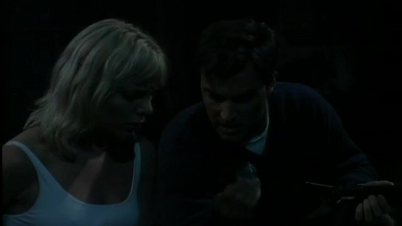 Deadly Instincts: Blu-ray, 4K UHD, DVD leihen - VIDEOBUSTER